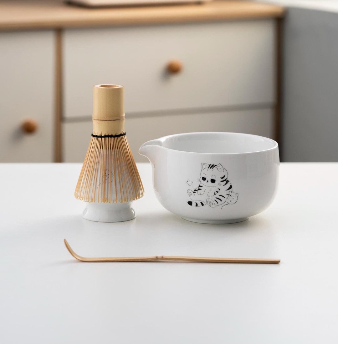 Hand-painted Cartoon Cat and Mouse Ceramic Matcha Bowl With Bamboo ...
