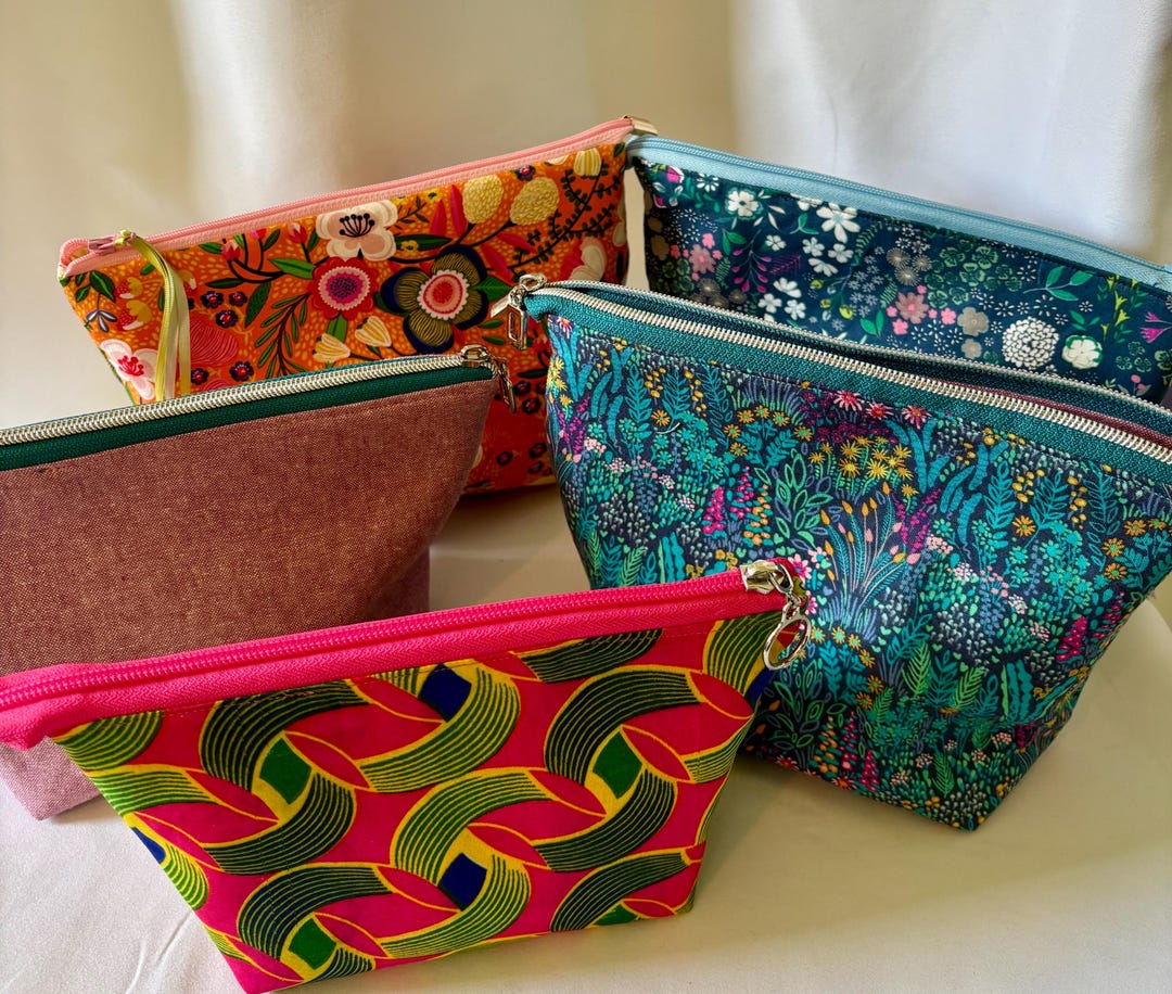 Floral Cotton Zippered Bags: Wide-open Cosmetic & Craft Storage - Etsy