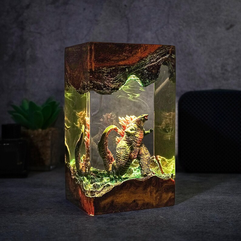 Monster Pink Hollow Earth Resin Lamp , Custom Resin Lamp,monter Custom ...