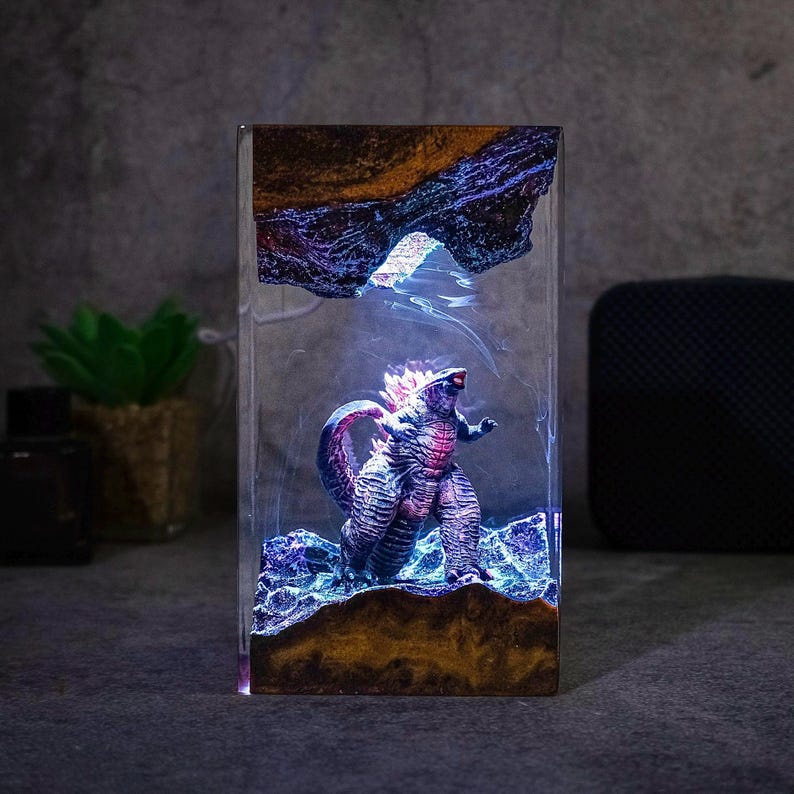 Monster Pink Hollow Earth Resin Lamp , Custom Resin Lamp,monter Custom ...