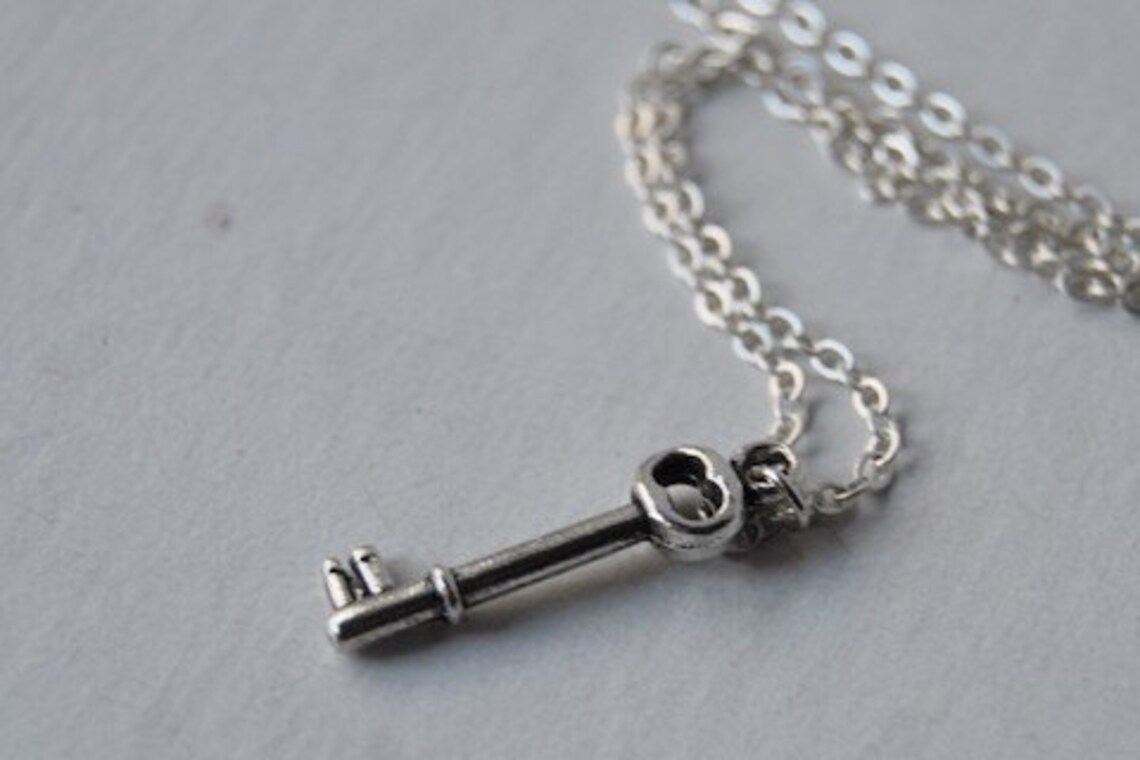 Tiny Silver Skeleton Key Necklace Cute Key Charm Necklace - Etsy