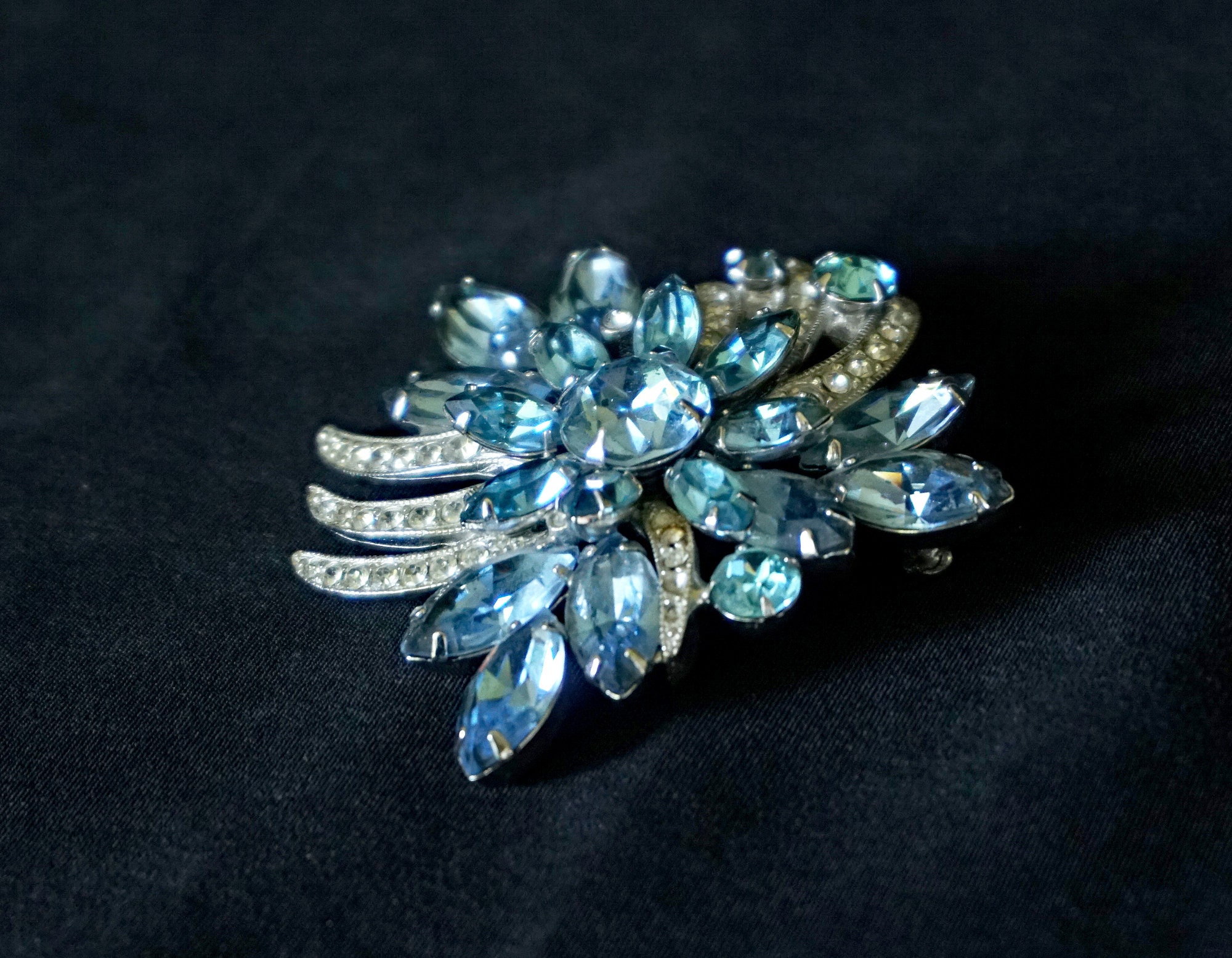 EISENBERG ICE Lovely Ice Blue and Clear Rhinestone Vintage | Etsy