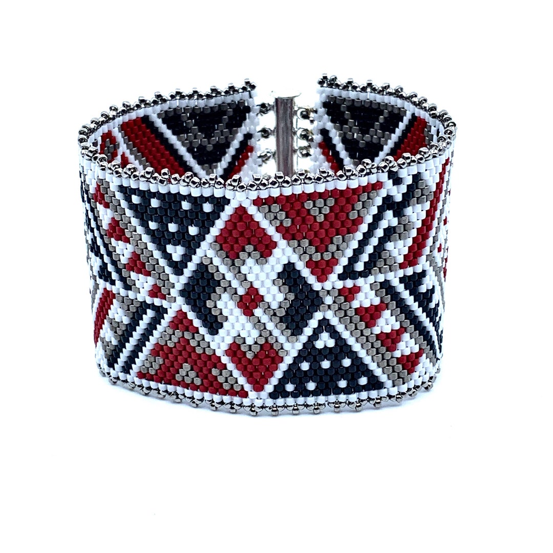 Modern Geometric Beaded Bracelet Handmade Delica Beads Seed Beads ...