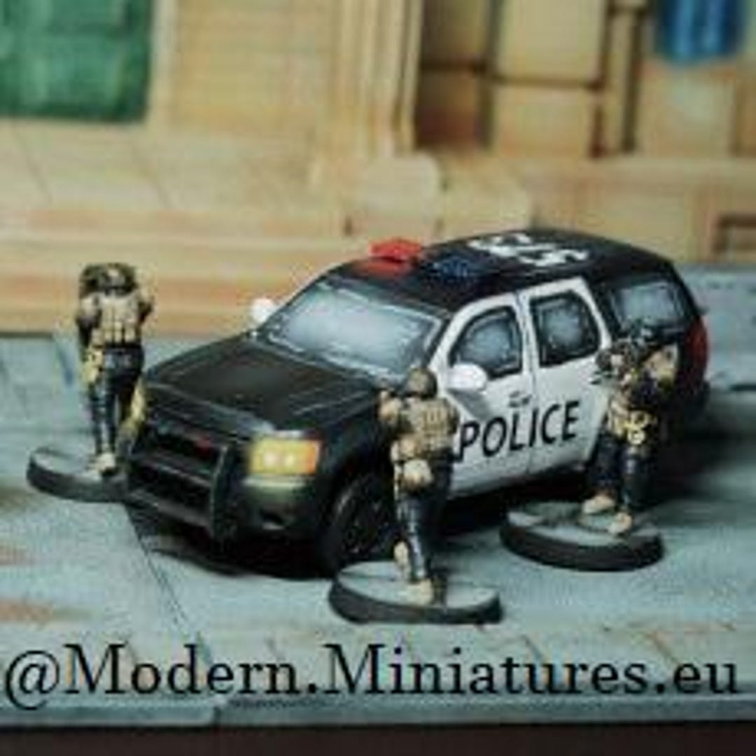 Police SUV Modern Miniatures.eu Miniature Wargaming 28mm 32mm 1/50 ...