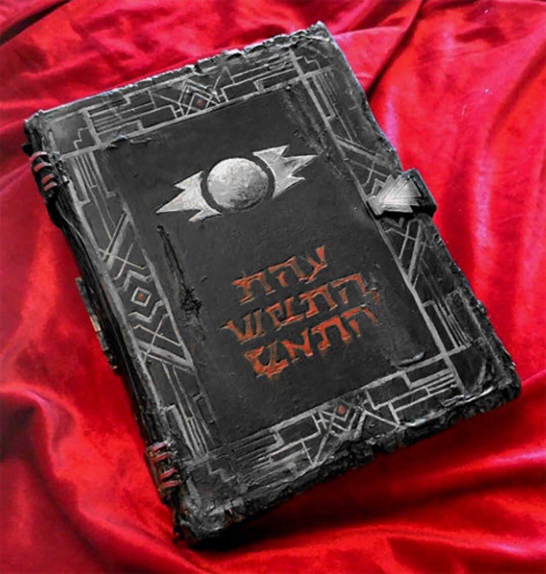 The Sith Path, Ancient Text for Force Users. Hideaway Book Box. Star ...