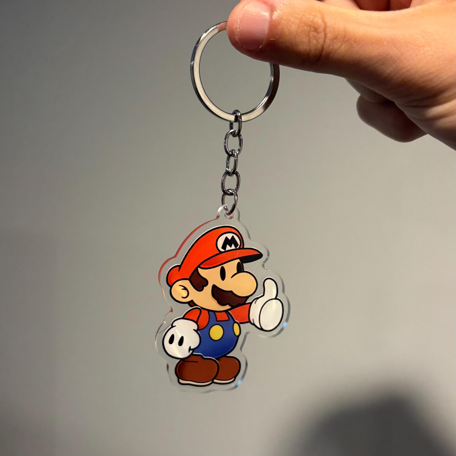 Paper Mario Thumbs up Keychain - Etsy
