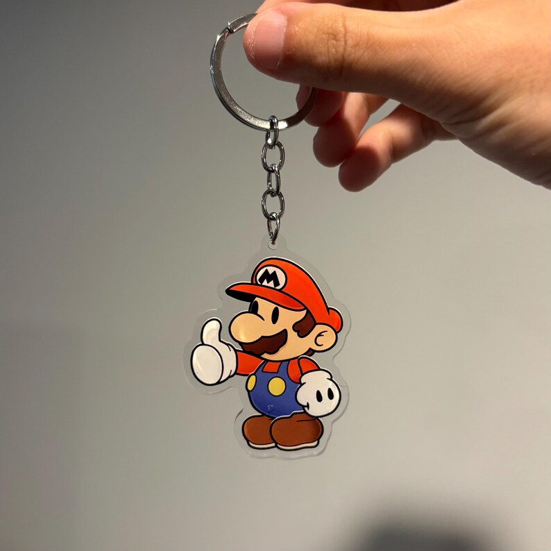 Paper Mario Thumbs up Keychain - Etsy