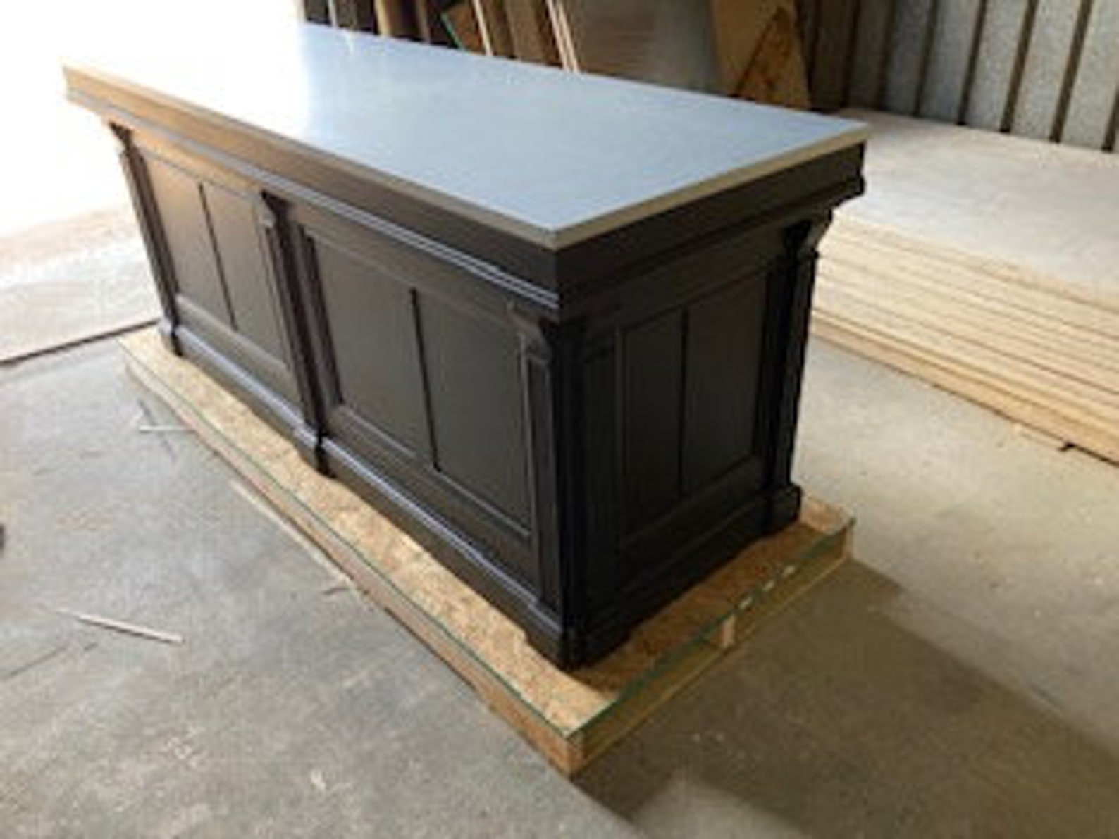 French Antique Repro Check Out Counter/ Reception Desk/ Cash Wrap ...