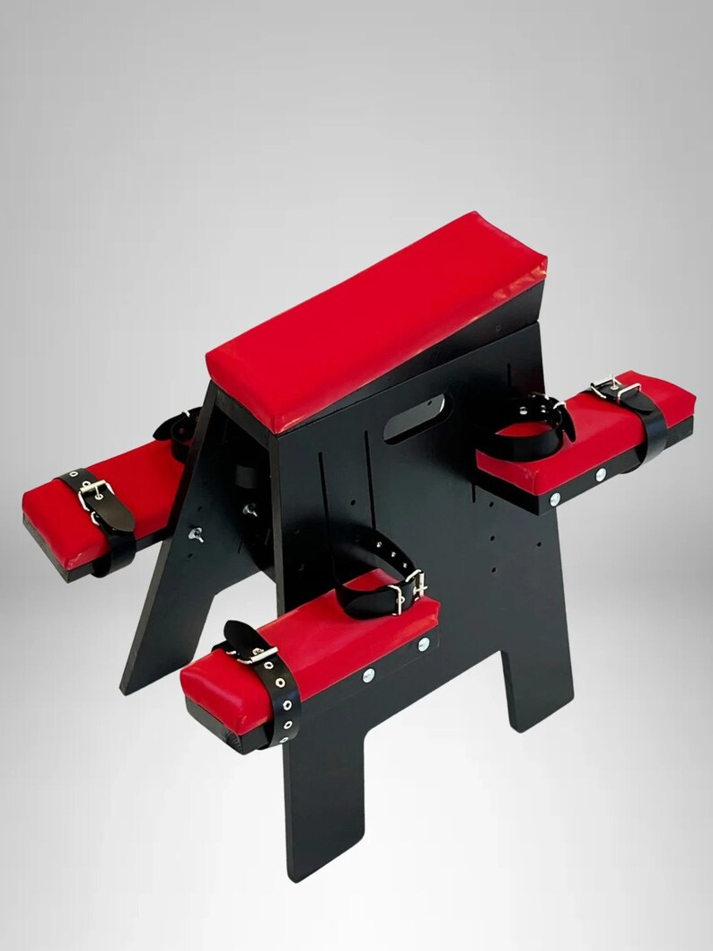 002 Dungeon Furniture Flogger Bondage Spanking Bench Special bench ...