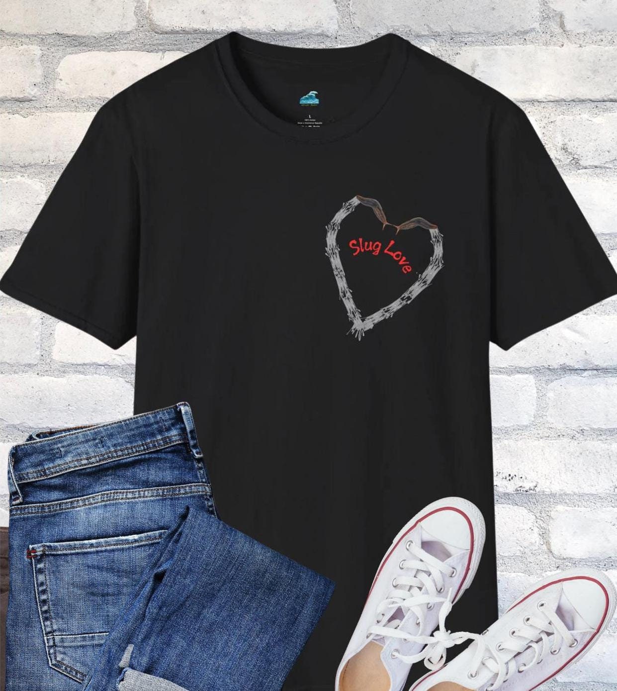 Slug Love T-shirt, Cute Heart Shirt, Valentine Gift His Her, Gardener ...
