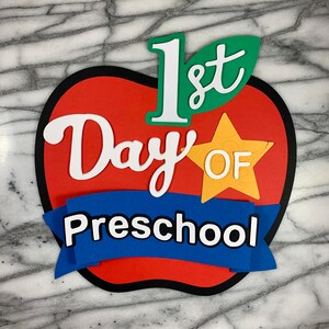 First Day of School Photo Prop: Customizable Apple Sign - Etsy