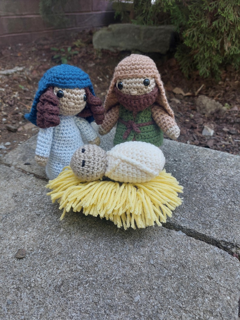 Crochet Nativity Set - Mary, Joseph, Baby Jesus - Etsy