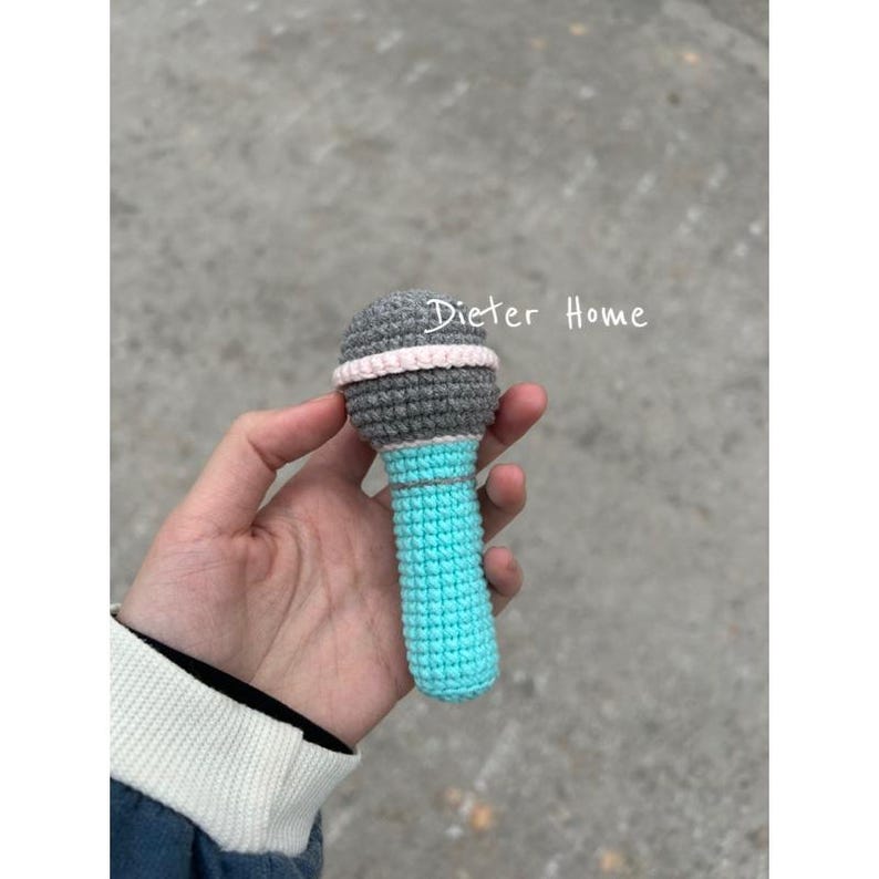 Crochet Fluffy Miccrophone, Handmade Mini Mic Keychain, Unique Gift for ...