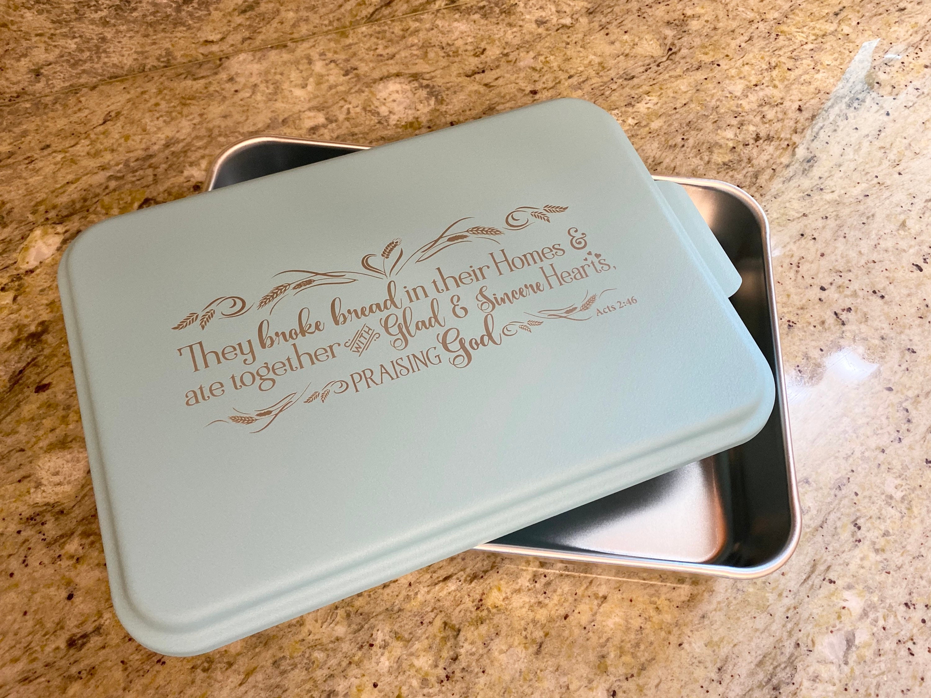 Engraved Cake Pan with Lid Custom Engraved Cake Pan Laser | Etsy