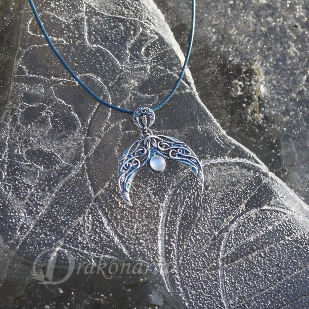 Moonstone or Amethyst Lunula, Silver Moon, Slavic Pendant, Moon Goddess ...