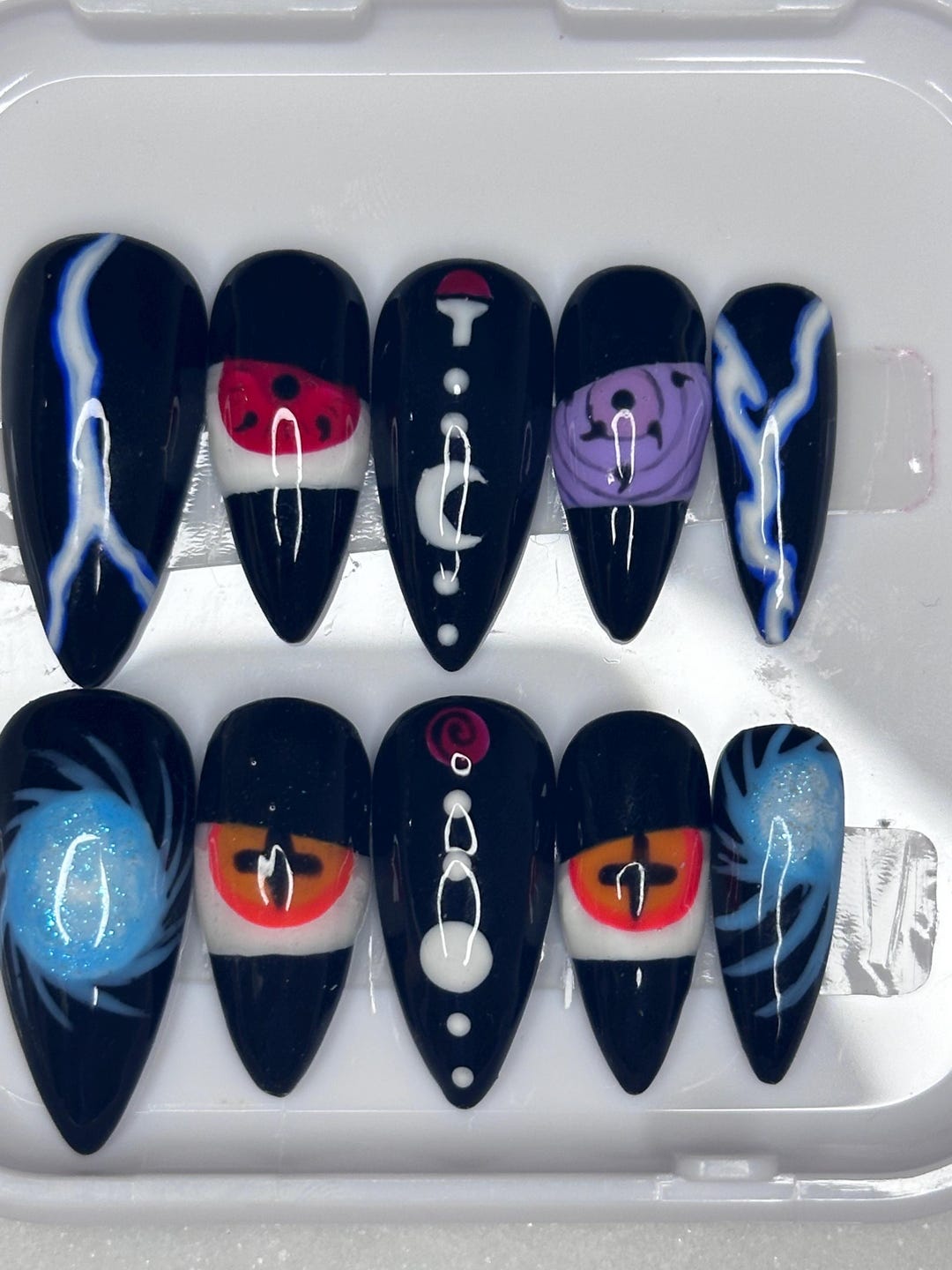 Anime Red Eye Press-on Nails | Sharingan Inspired | Black and Red Ombre ...