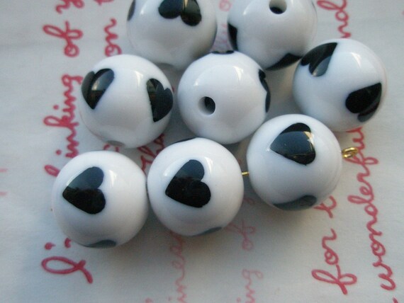 Big Round Resin Beads With Heart Prints White With Balck - Etsy