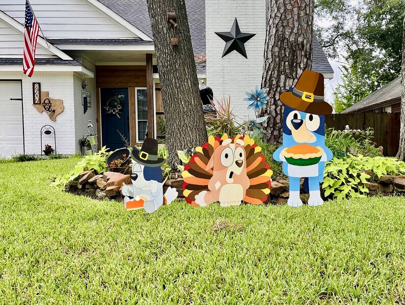Bluey Thanksgiving Yard Art Bluey, Bingo, Bandit, Chilli, Socks - Etsy