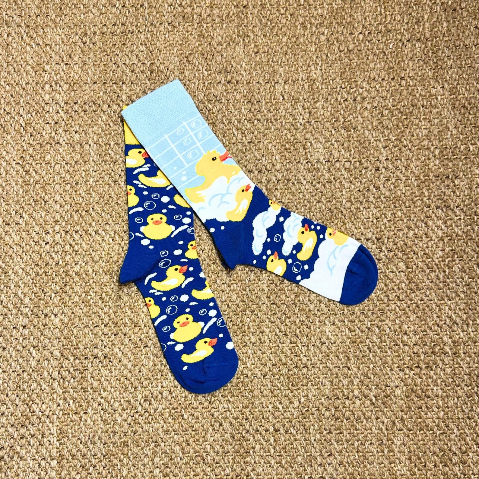 Right Left Different Duck Socks, Mismatching Socks, Colorful Socks ...