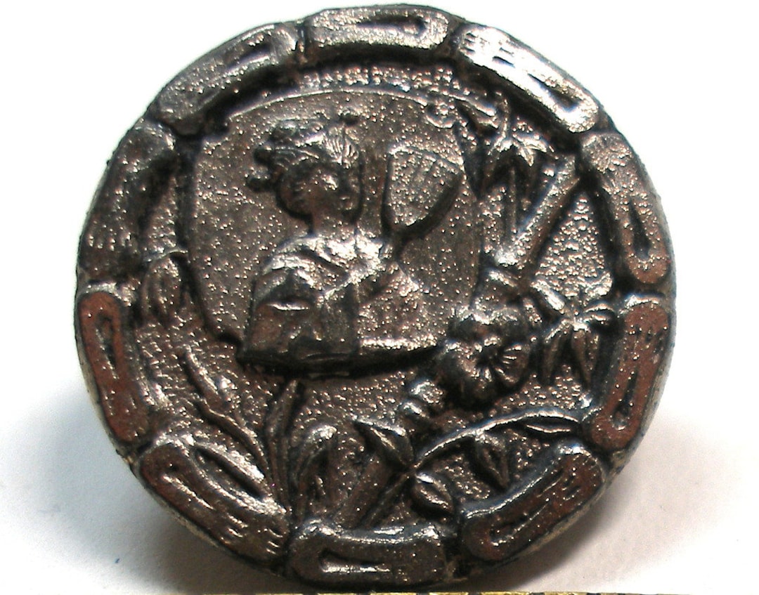 1800s Antique BUTTON. Victorian Lady With Fan, 11/16". Asian Theme. - Etsy