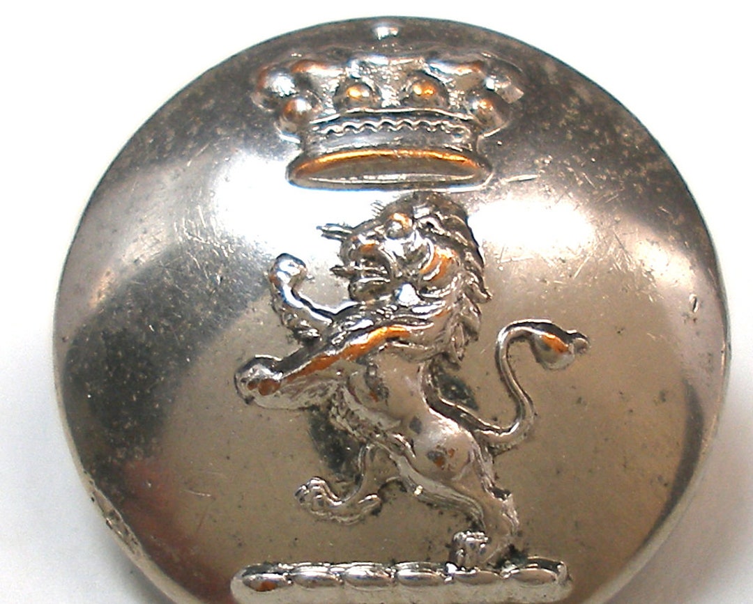 Antique BUTTON, Victorian Livery With Lion and Crown, 1". 19th Century ...