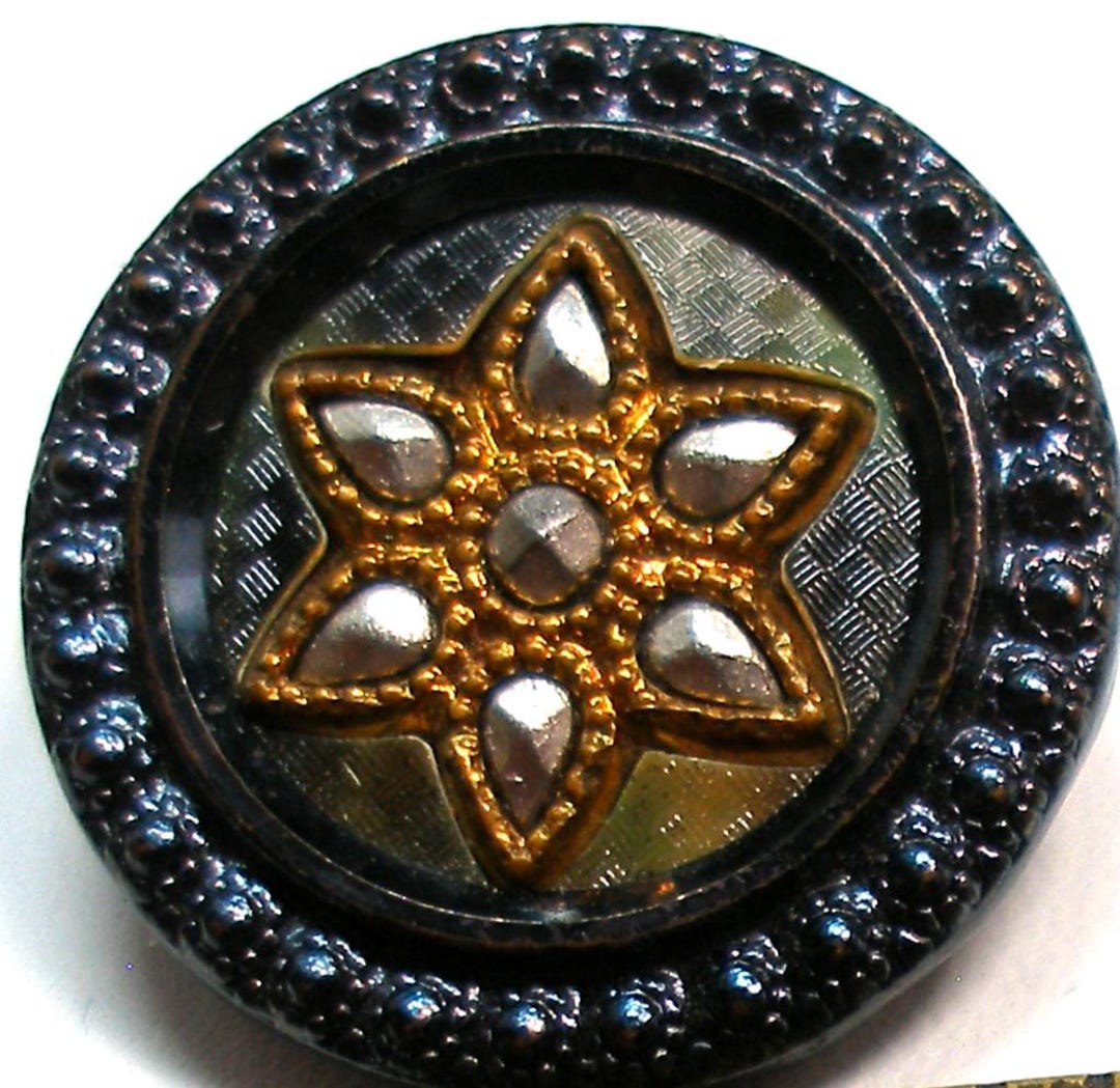 1800s Antique Victorian Button. Celluloid Background. 11/16". 19th ...