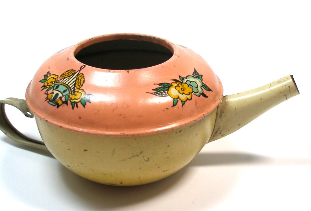 1937 Tin Toy Tea Pot With Birdhouse & Flowers. Made by Ohio Art Co. USA ...