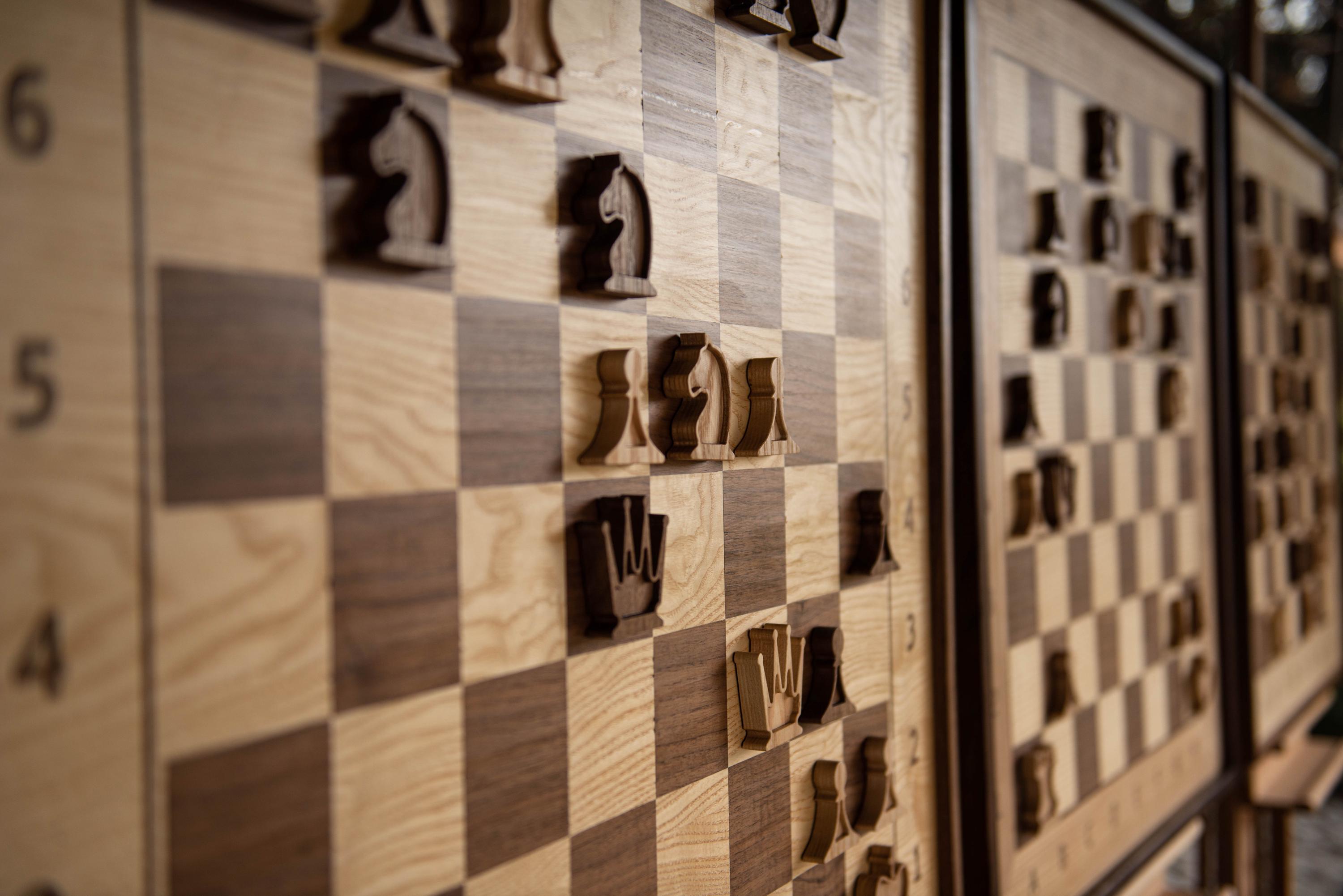 Artistic Vertical Chess Set, Chessboard, Art Design, Handcraft and Wood ...