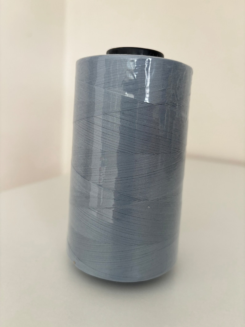 Bobbin Sewing Thread 5000 M Bobbin Sewing Thread Suitable for Sewing ...