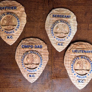 Red Oak Charlotte Mecklenburg Police Badge - Etsy