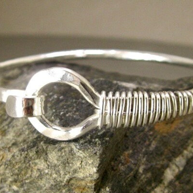 Latch Bracelet - Etsy