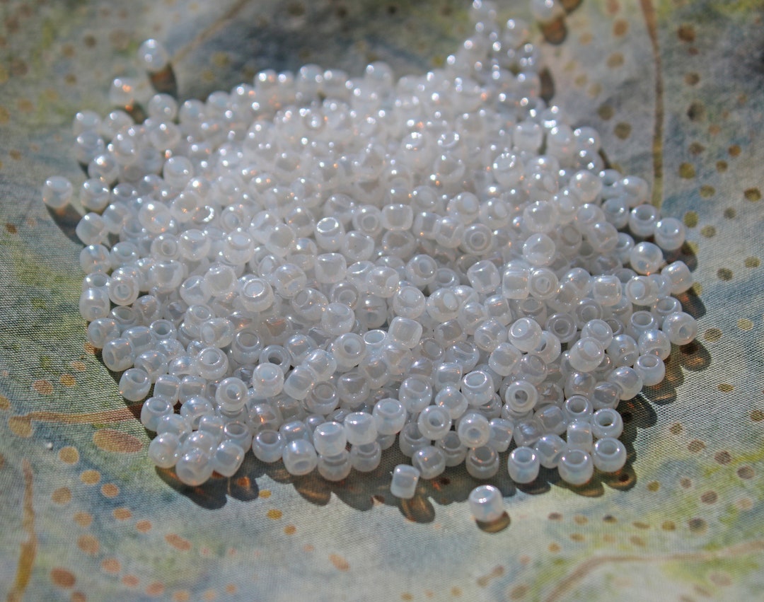 8/0 Ceylon Pearl Toho Seed Bead, 15-gram Bag, TR-08-141 - Etsy