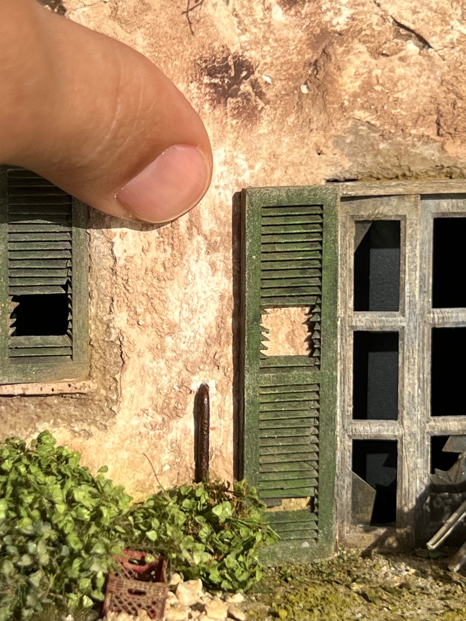 Handcrafted Old House Diorama | Hyper-realistic Miniature Decor ...