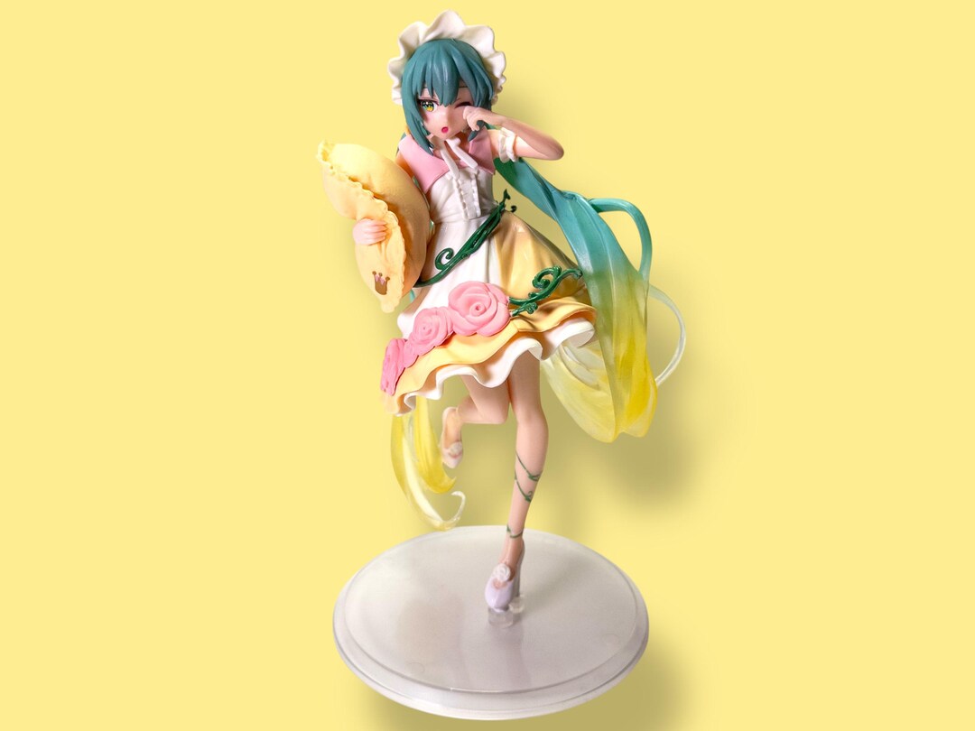 Hatsune Miku Figure: Sleeping Beauty Anime Collectible (factory Second ...