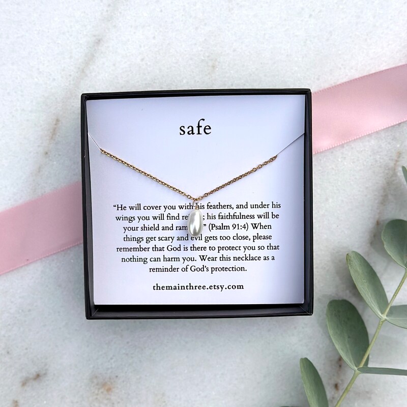 Sentimental Gifts - 60+ Gift Ideas for 2025