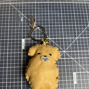 Hand Made Felt Keychain - Nudaeng Dog - Etsy