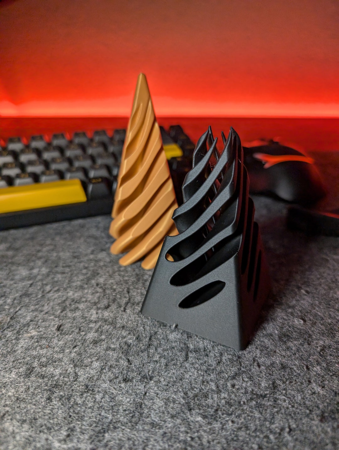 Vortex Pyramid Fidget Toy 3D Printed Mind-bending Desk Distraction ...