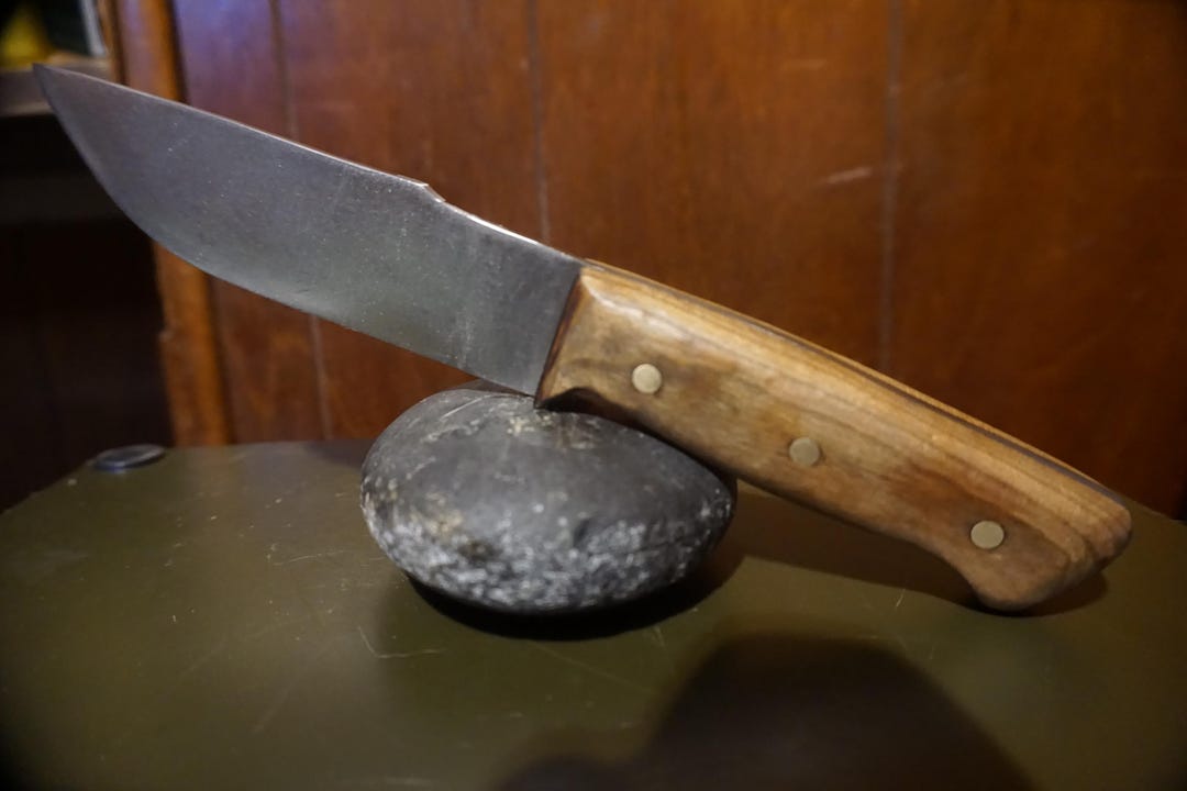 Momo - Handmade Custom Knife - Etsy