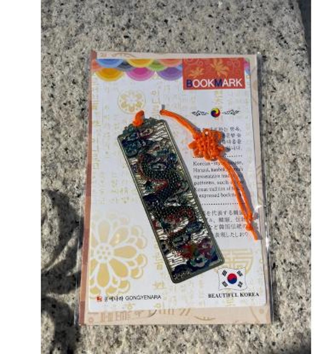 Korean Bookmark /metal Bookmark /gold Color/ Korean Traditional Pattern ...