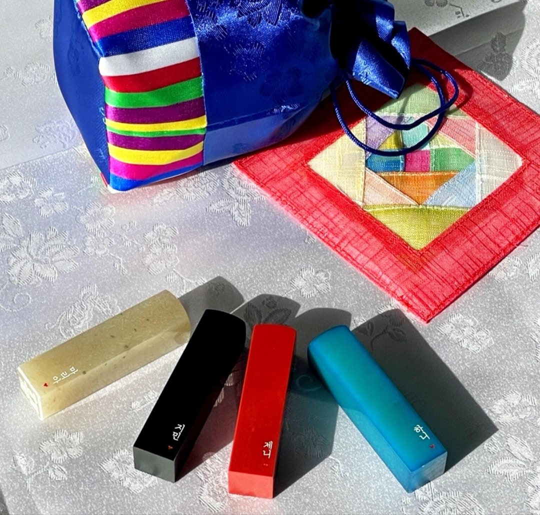 Custom Korean Name Stamp - Engraved Stone Seal,personalized Hanja or ...