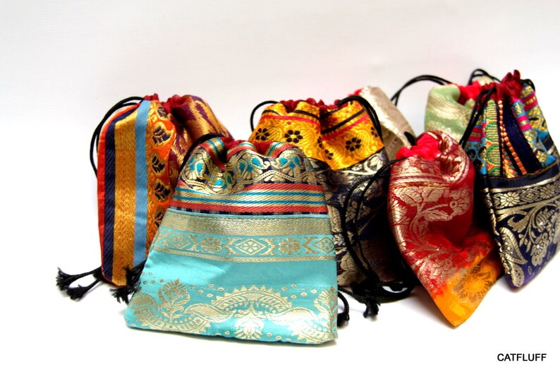 Jewelry Bags Indian Sari Pouches Saree Border Gift Bags 50 - Etsy UK