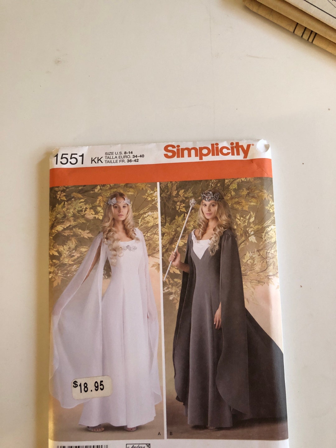 Simplicity 1551 Uncut Costume Pattern. Princess or Queen Gown. Misses ...