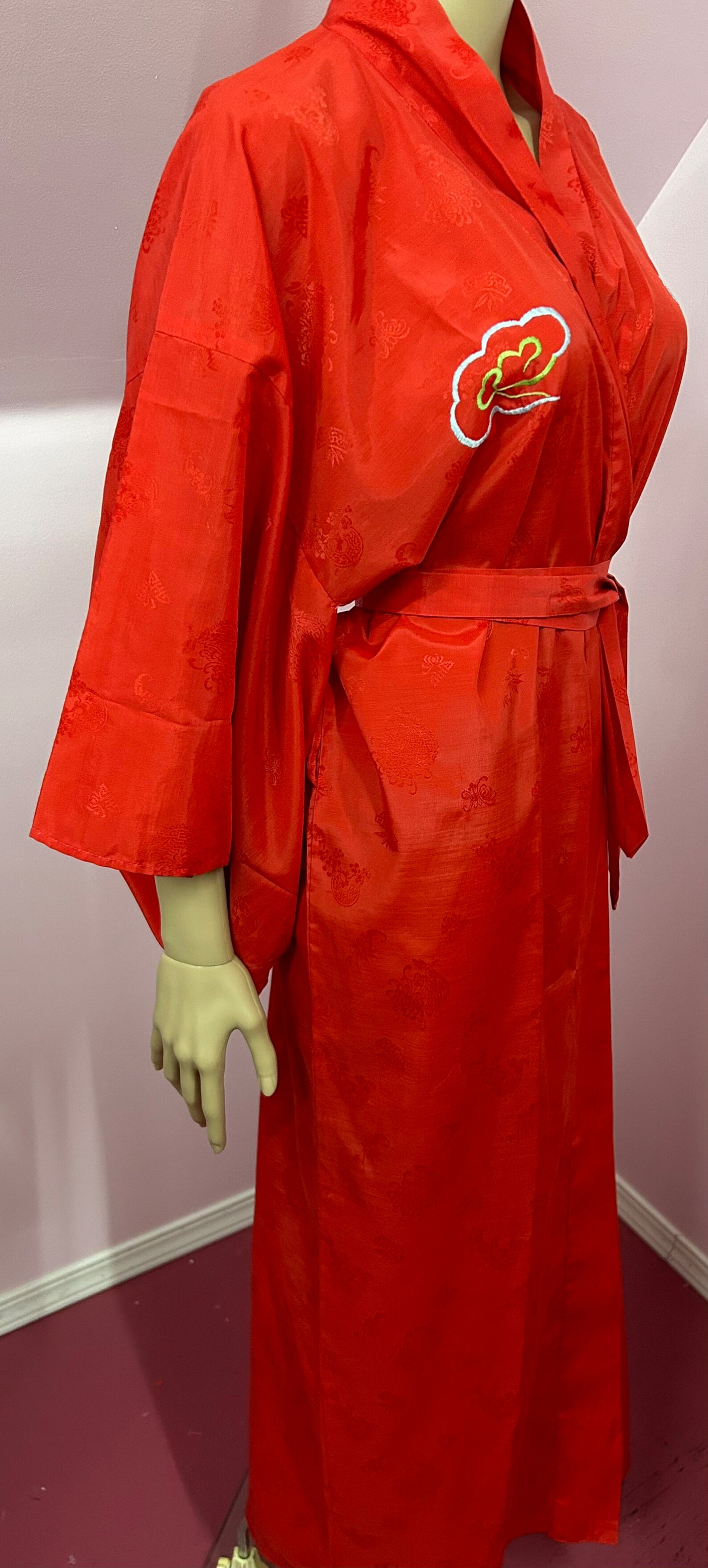 Vintage 70s Red Asian Embroidered Dragon Robe. Red Kimono Robe S/M - Etsy
