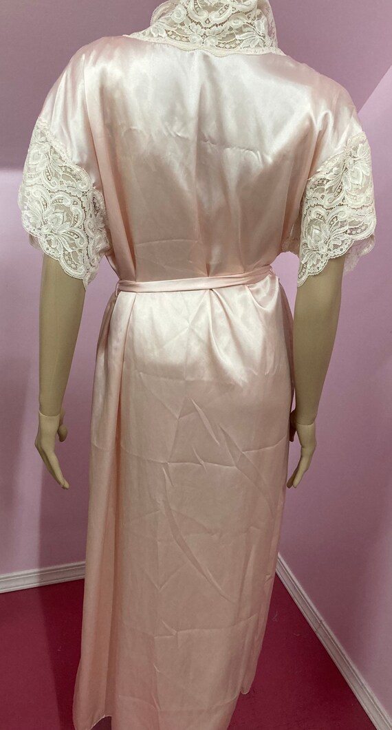 Vintage 80s Peach Satin Olga Peignoir Set Olga Night… Gem