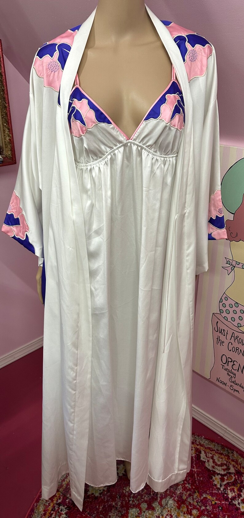 Vintage Late 70s Early 80s White Satin Peignoir Set With Pink and ...