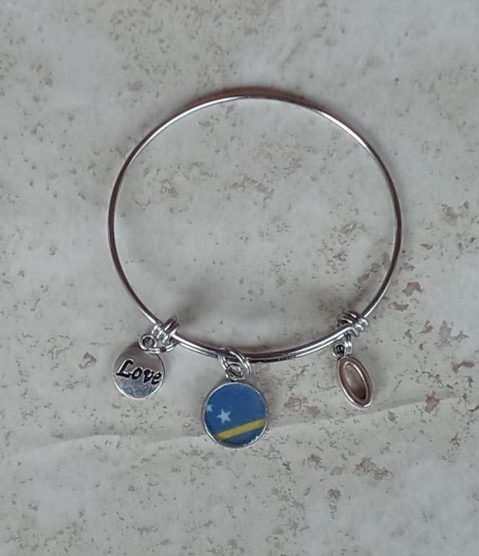 Curacao Bracelet, Caribbean Flag Charm Bracelet, Personalized Initial ...