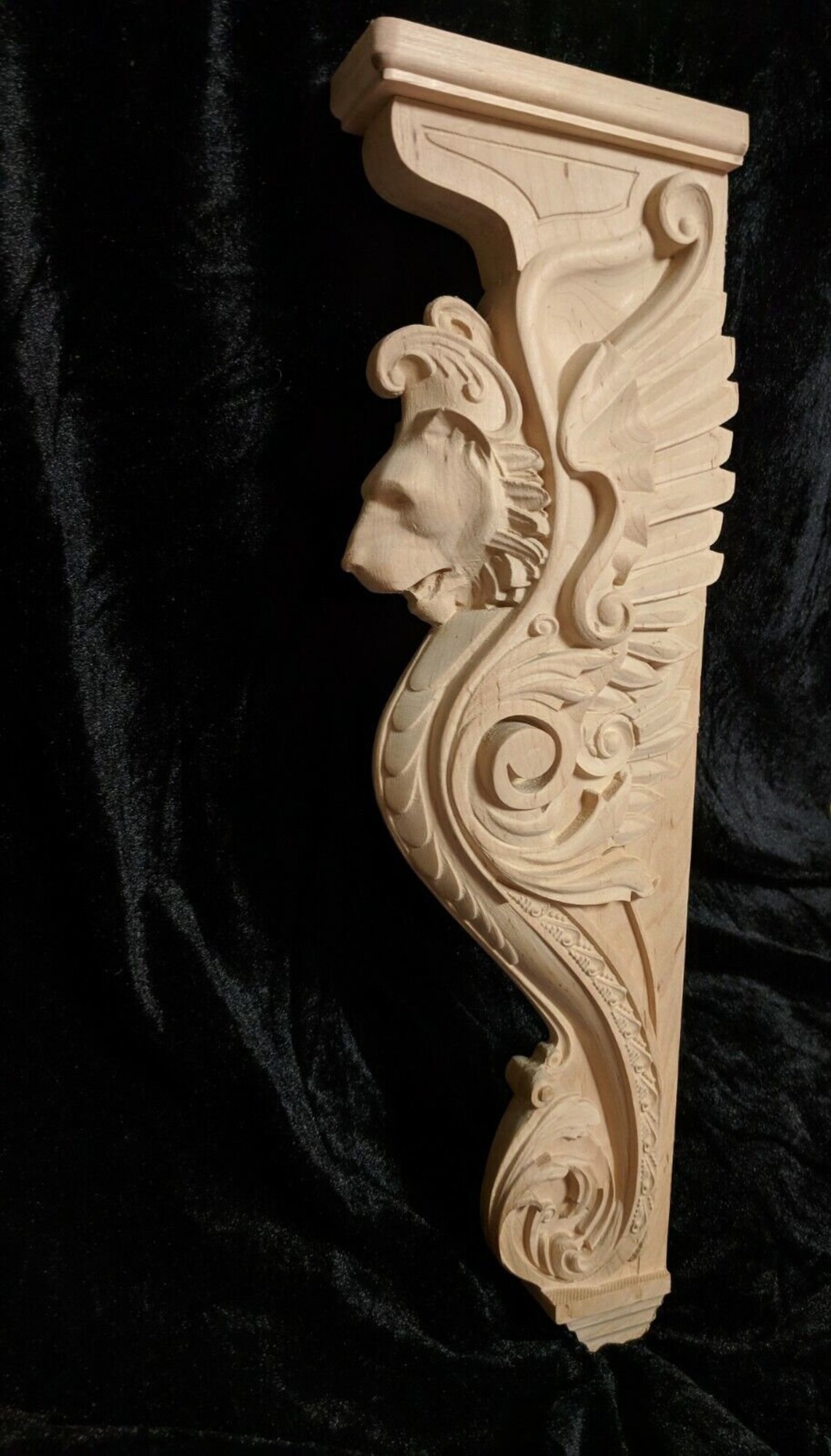 Rustic Corbel With Lion Head , Wooden Lion Statue Bracket Carved Wall ...