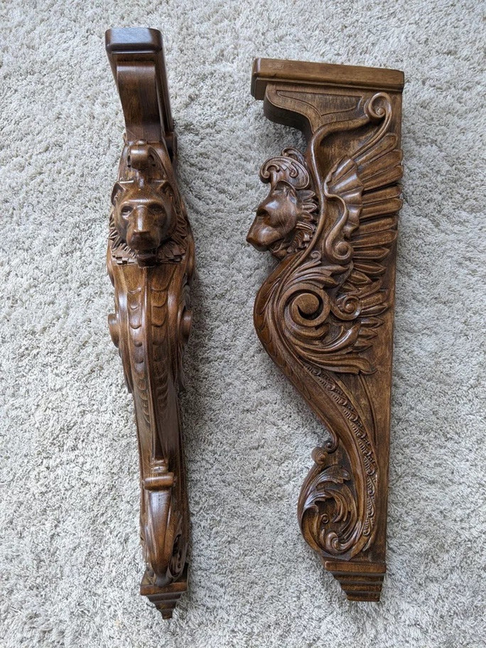 Rustic Corbel With Lion Head , Wooden Lion Statue Bracket Carved Wall ...