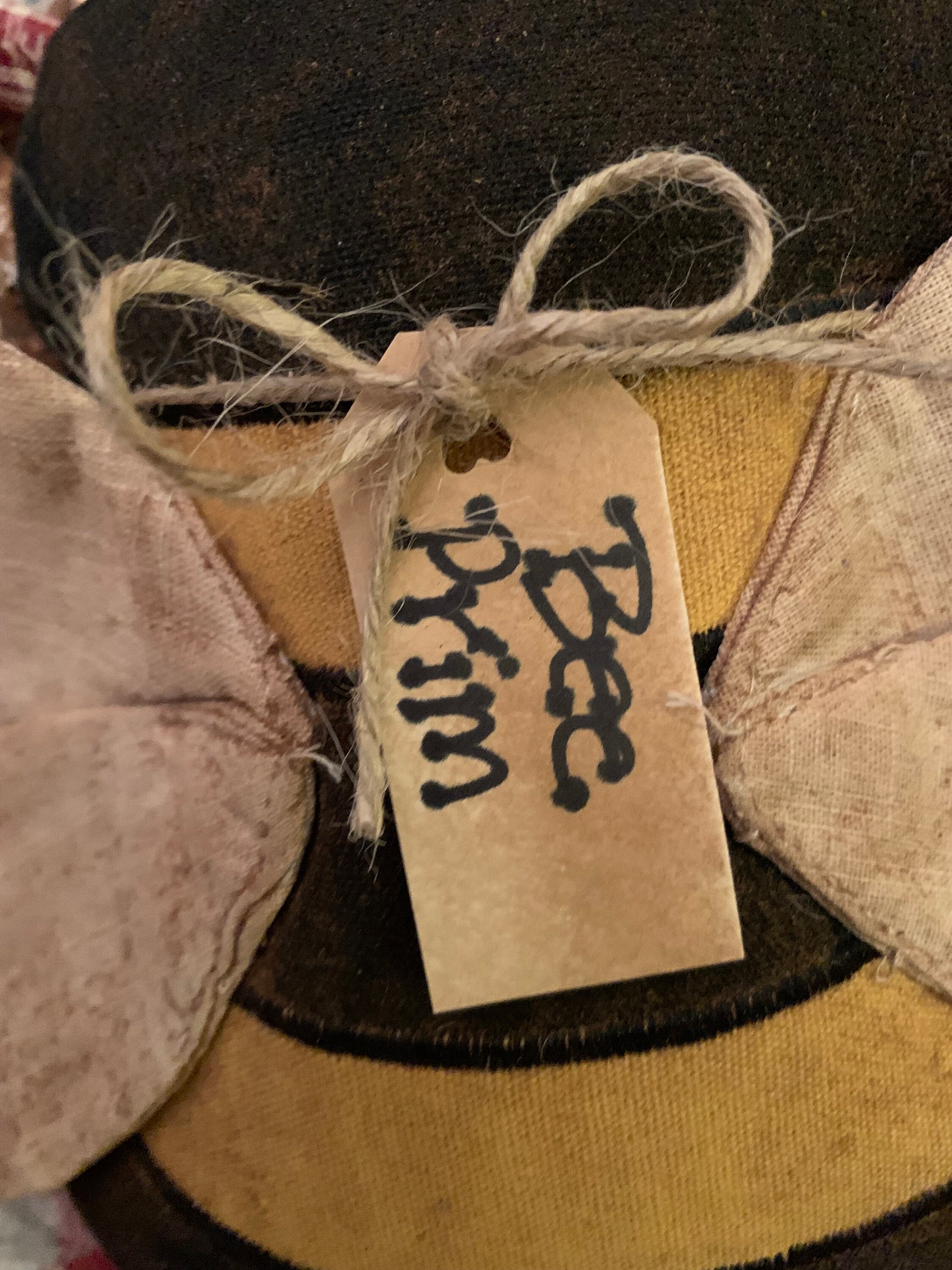 Primitive Fabric Bee Prim Bee Primitive Bee Shelf Sitter Tiered Tray ...