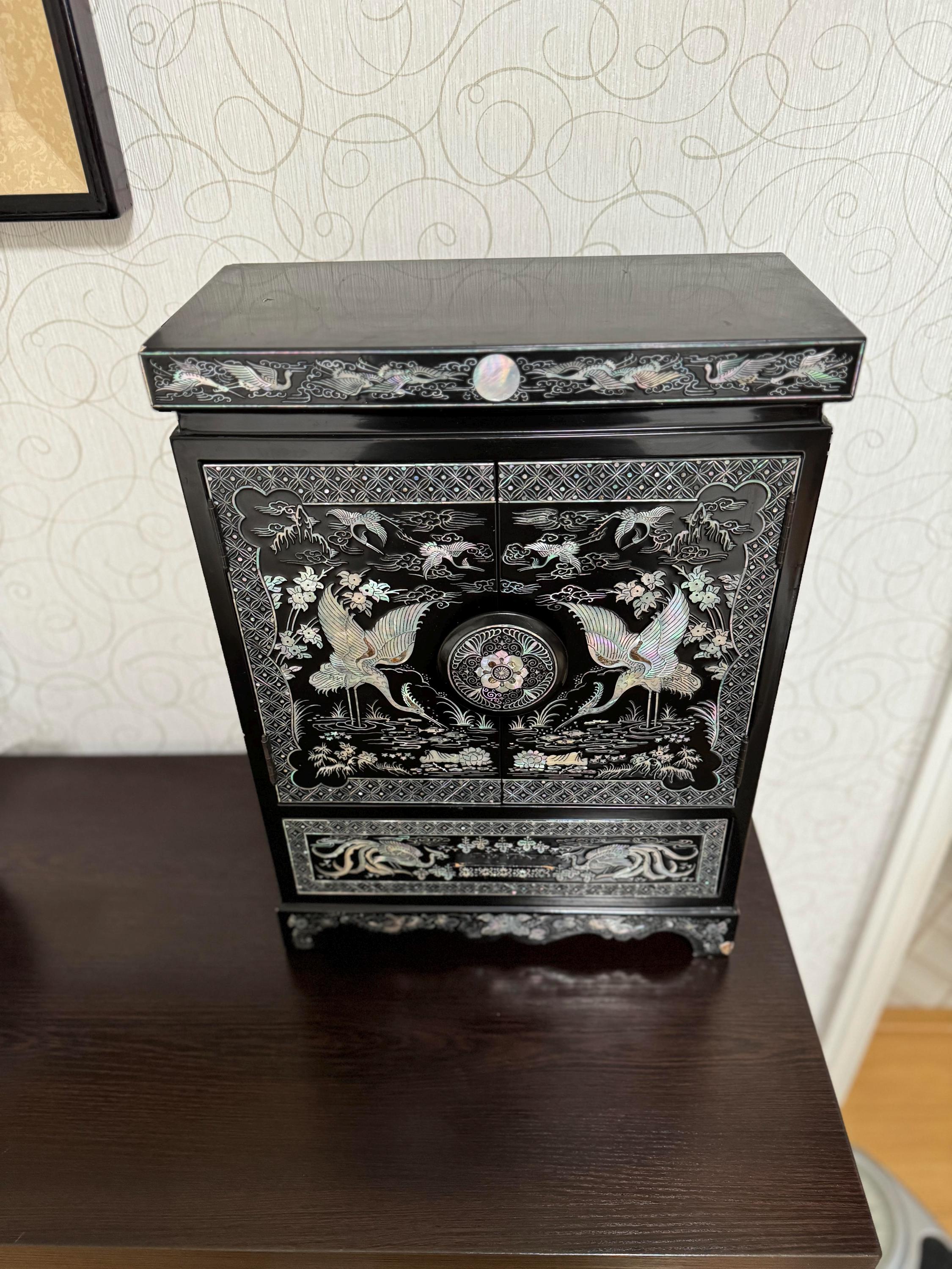 Vintage Korean Jewelry Box Antique Asian Black Lacquer With Mother-of ...